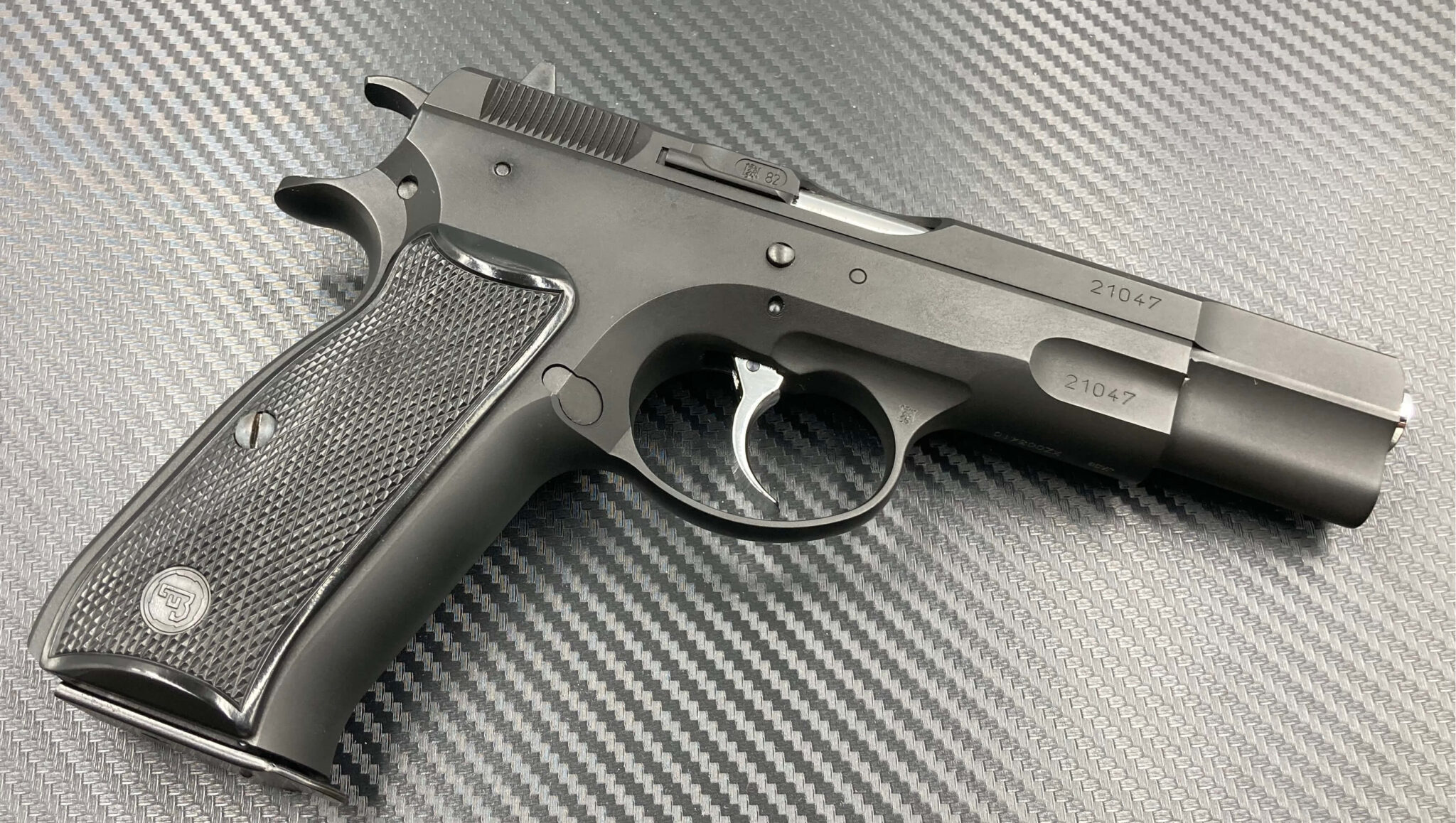 KSC製 CZ75（2nd ver）レビュー！世界で高評価の最高のコンバットオートが美しい！ - ミッコーブログ