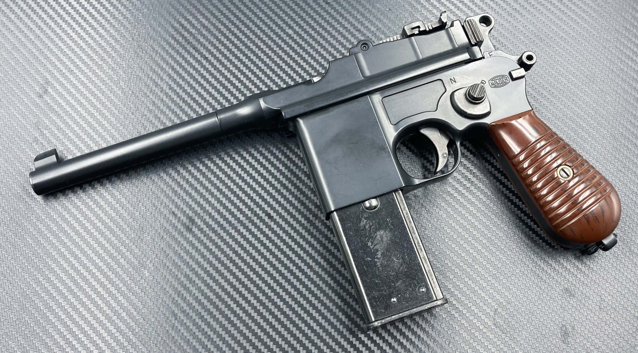 マルシン製モーゼルM712(MAXI8)をレビュー！WW2時代を代表するドイツ製マシンピストルを紹介！ - ミッコーブログ