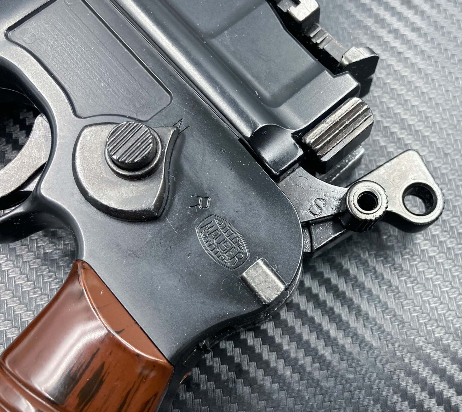 マルシン製モーゼルM712(MAXI8)をレビュー！WW2時代を代表するドイツ製マシンピストルを紹介！ - ミッコーブログ