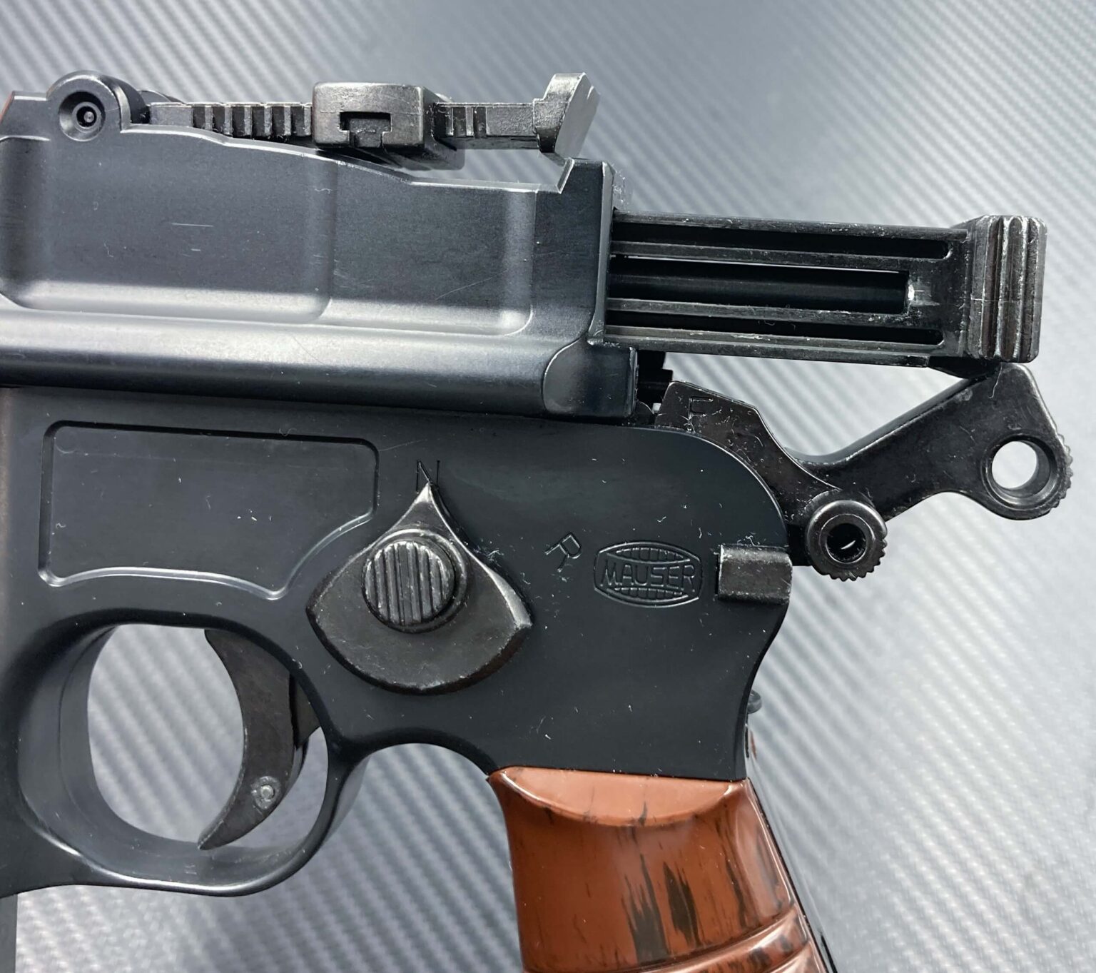 マルシン製モーゼルM712(MAXI8)をレビュー！WW2時代を代表するドイツ製マシンピストルを紹介！ - ミッコーブログ