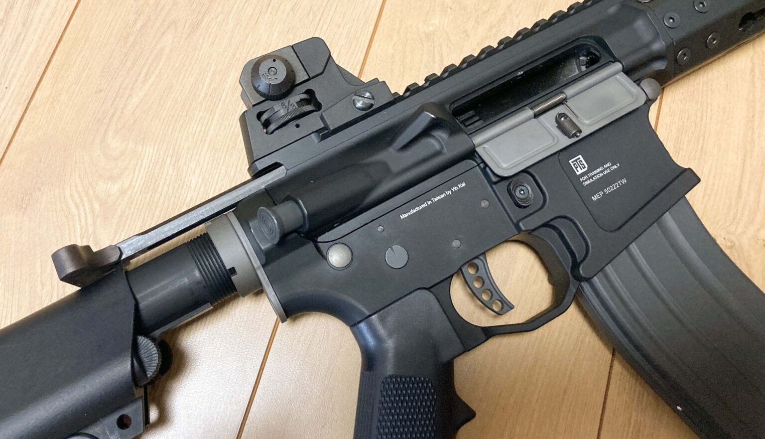KSC(KWA)製 MEGA MKM AR15をレビュー！PTSと共同開発したメガアームズの軽量＆高剛性ハイエンドなAR15ガスブロを紹介 - ミッコーブログ