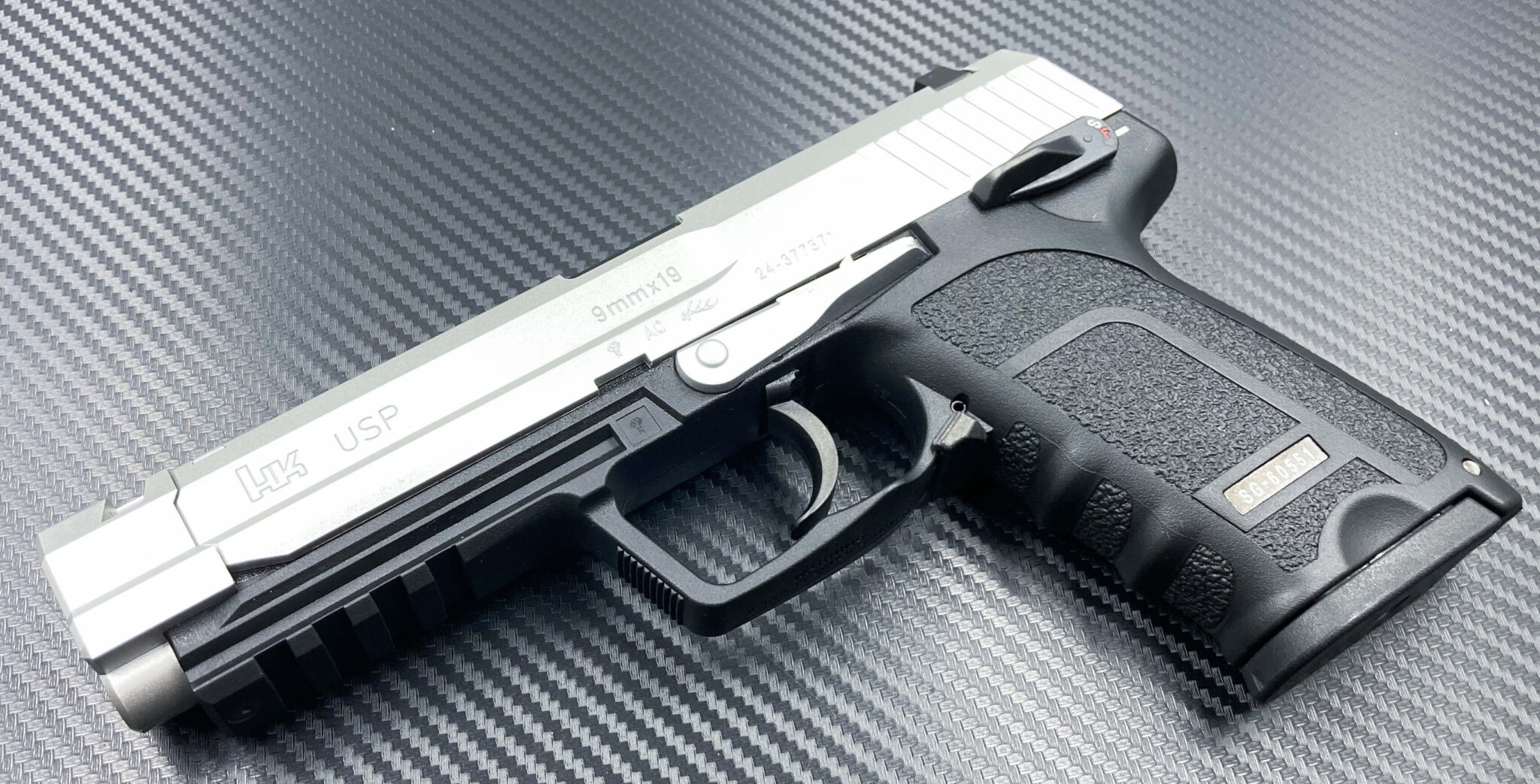 マルイ製 SG-09Rをレビュー！バイオRE:4でレオンが使用する世界最高を目指したカスタムガンを紹介！ - ミッコーブログ